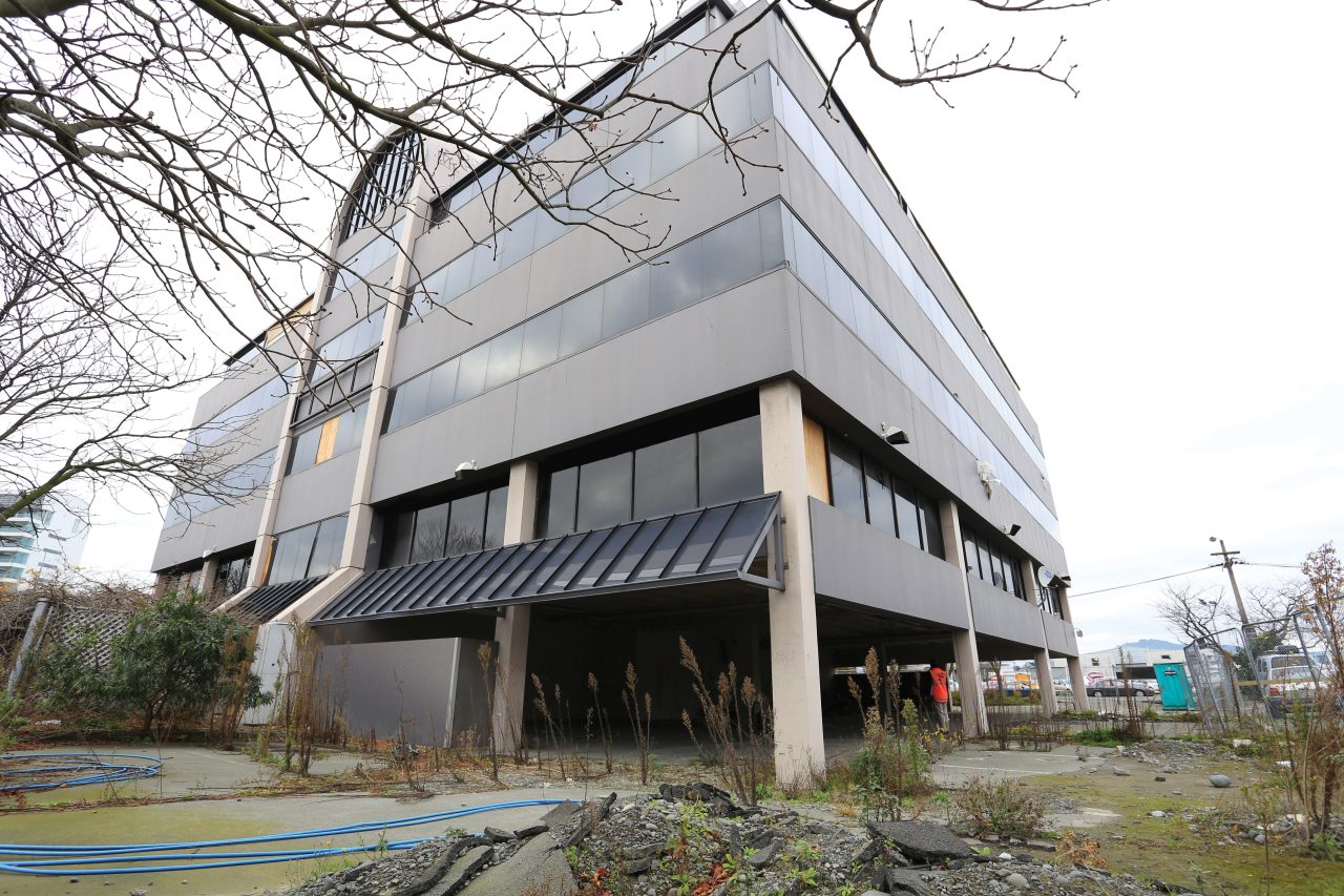 Multi Story Building Re-levelled by JOG | Mainmark